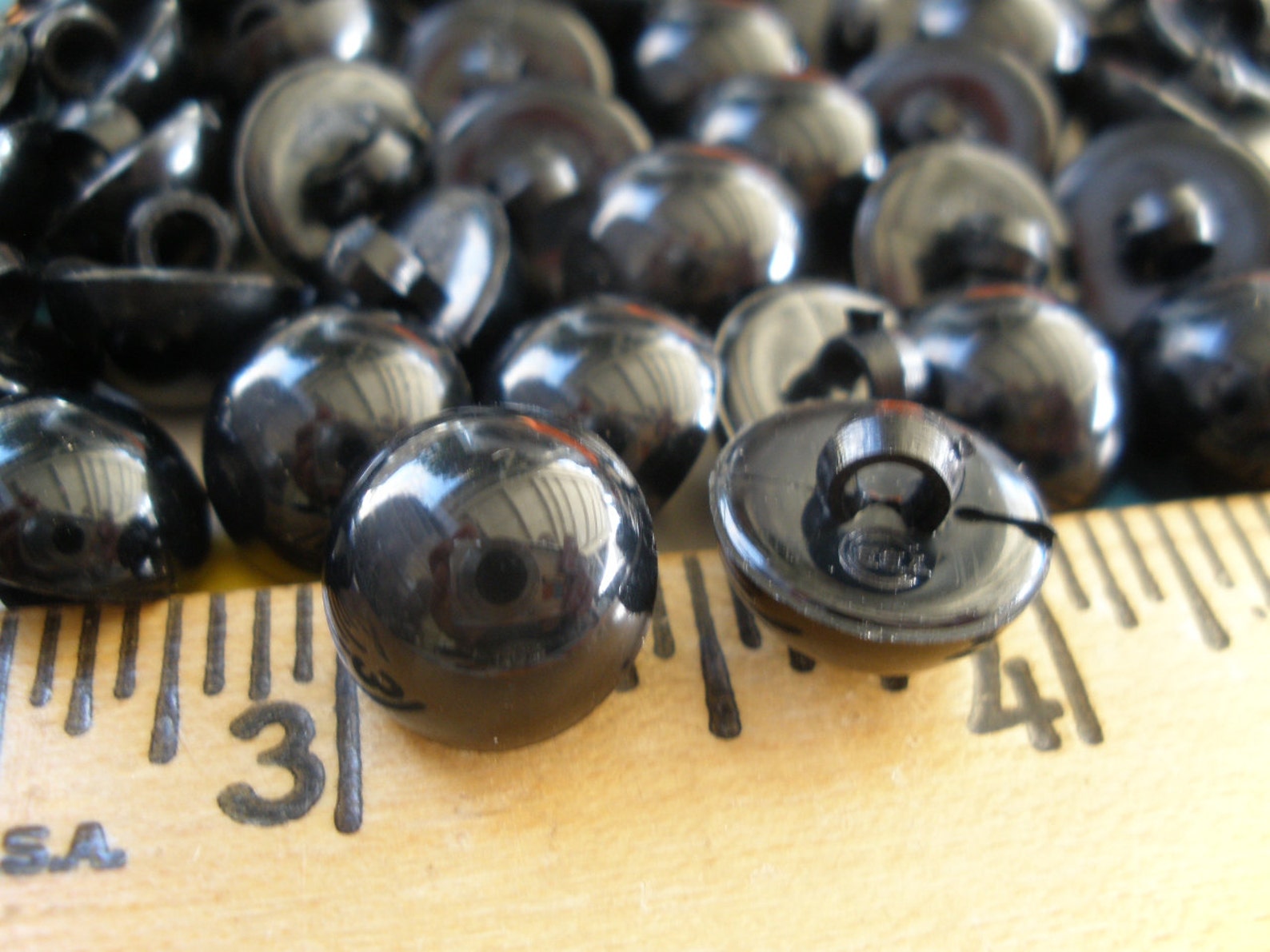 Shiny Black Buttons Doll Eyes 11mm Plastic Shank Size 18L 7/16" 36 ...