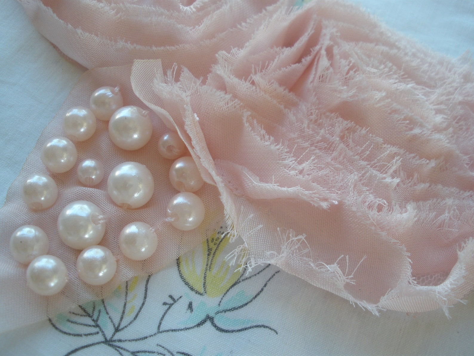 Bridal Bling Ivory Flower Applique Pink or Gray Pearls Embellishment ...
