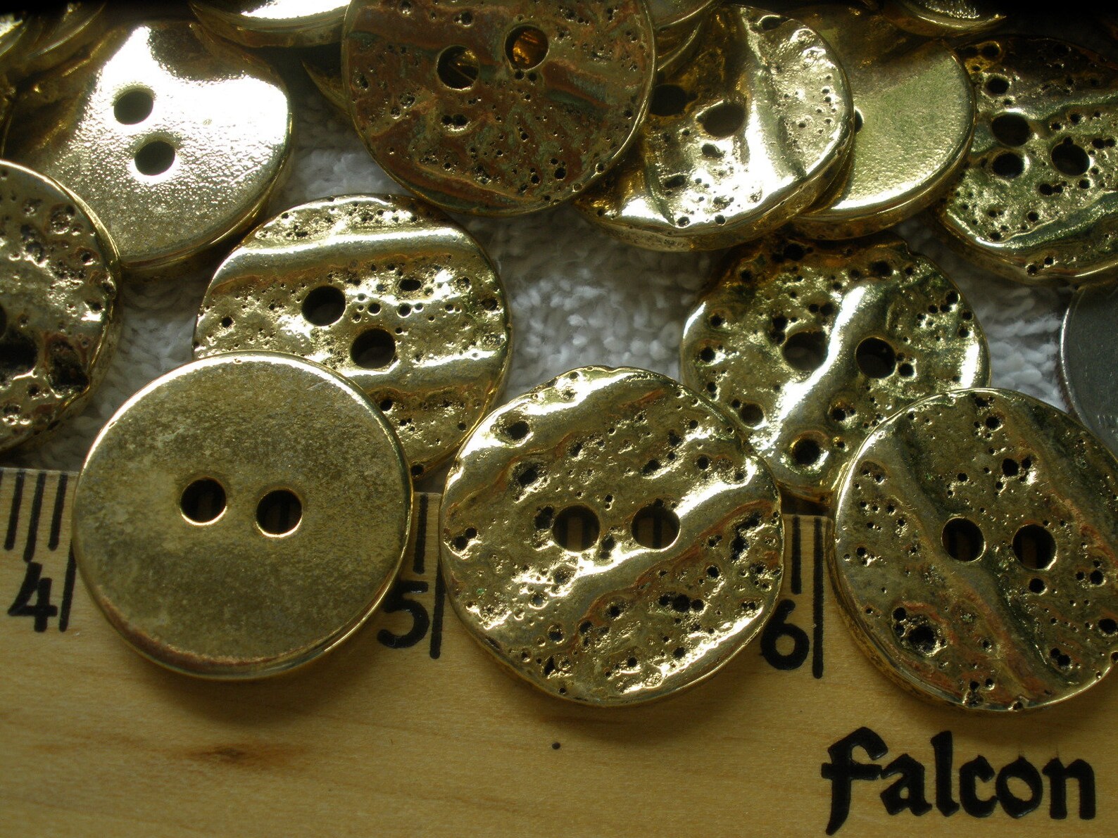 23MM Matte Gold & Textured Buttons Metallic Plastic 2 Hole Sew | Etsy