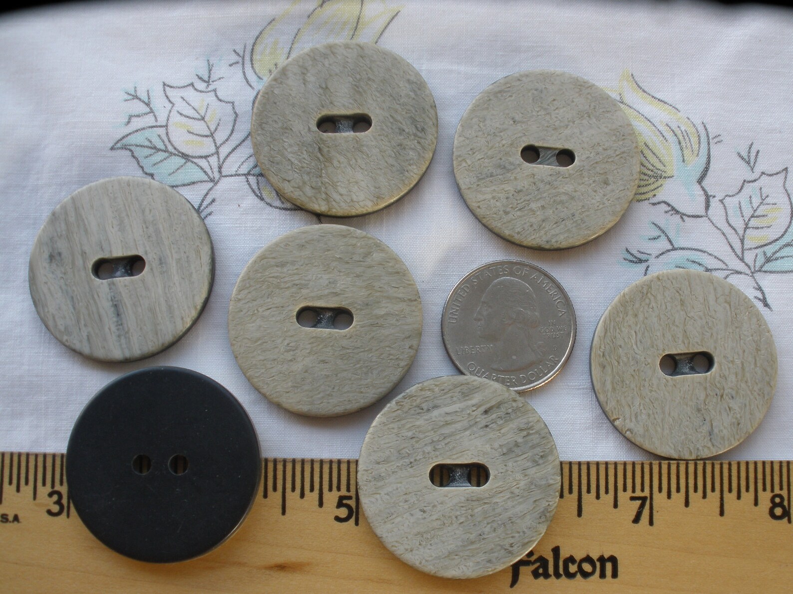 7 Large Coat Buttons 55L 35mm 1 3/8 Gray-beige Formica - Etsy