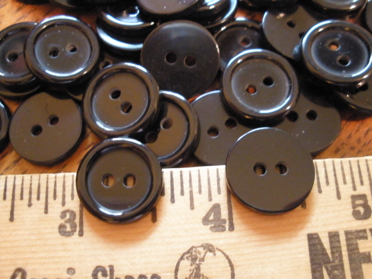 Small 12MM black buttons with rim 2-hole sew-on shiny 19L 50 | Etsy