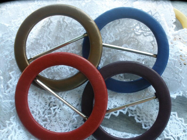 Round Buckle Variety Vinyl Scarf Slide 2 Opening 2 - Etsy