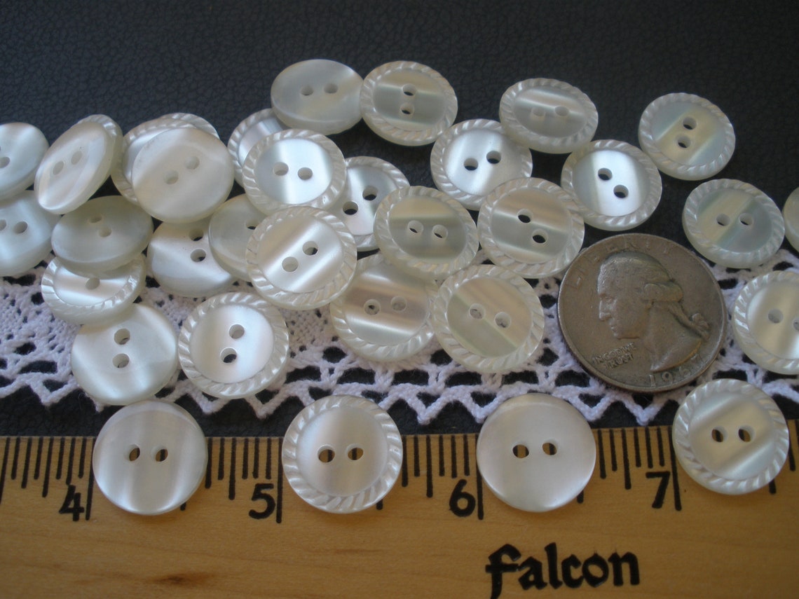 15MM Classic Pearlized White Plastic Buttons Textured Carved - Etsy