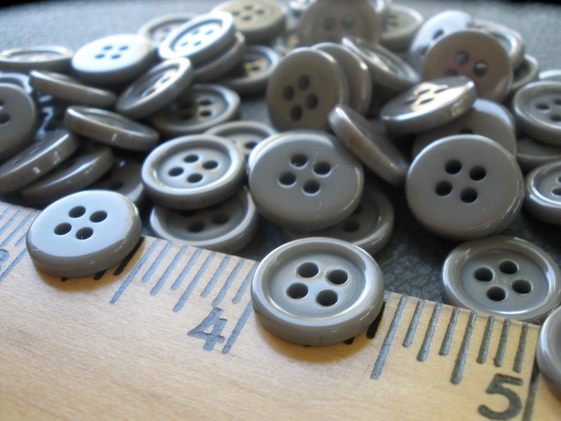 Vintage Classic Gray 12mm Shirt Buttons With Rim 48 Plastic 19L Shiny ...