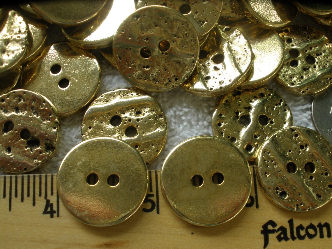 23MM Matte Gold & Textured Buttons Metallic plastic 2 hole sew | Etsy