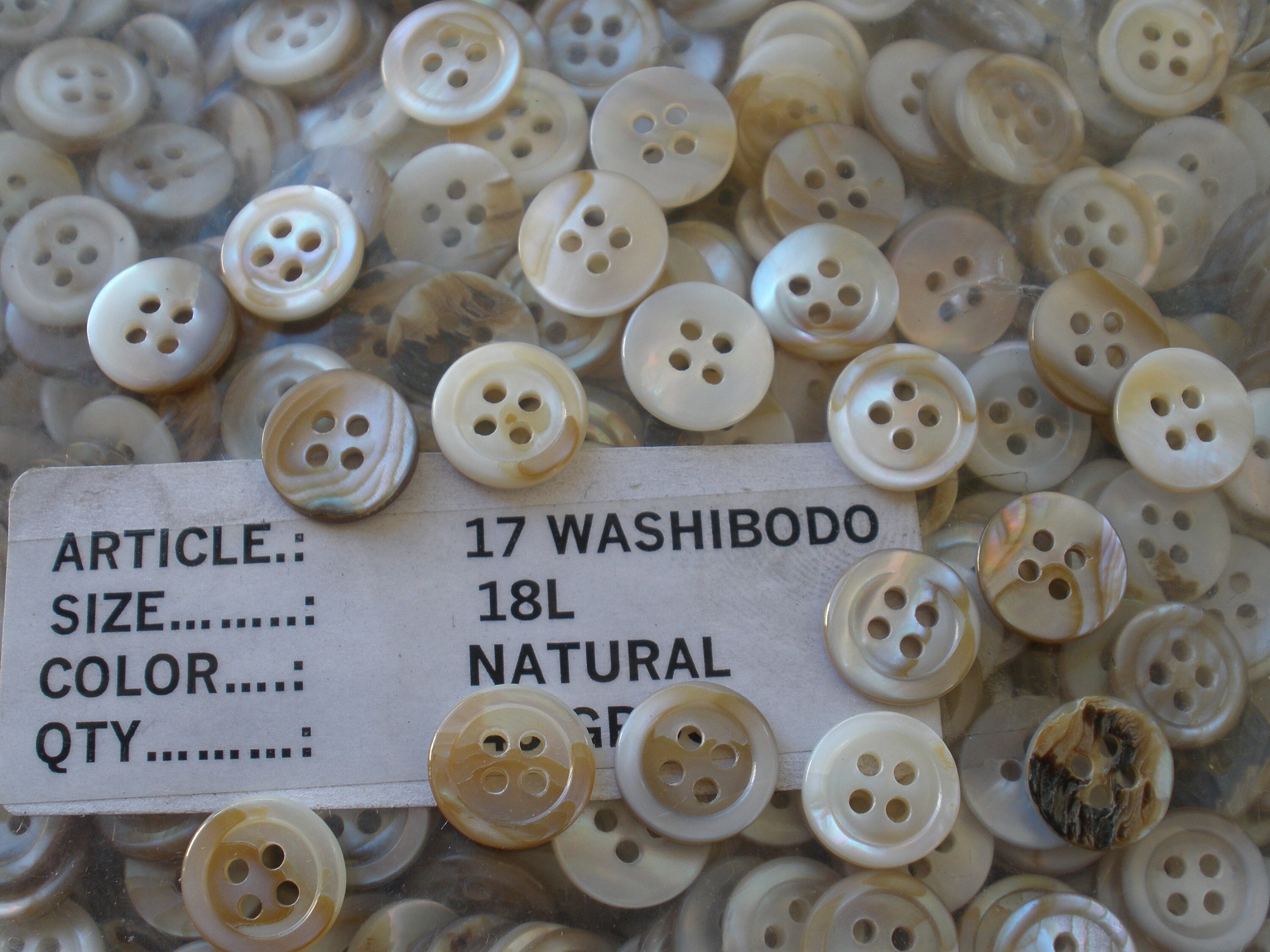 Washibodo MOP Shell Buttons Natural 3 Sizes 18L 20L 28L 11mm-18mm ...