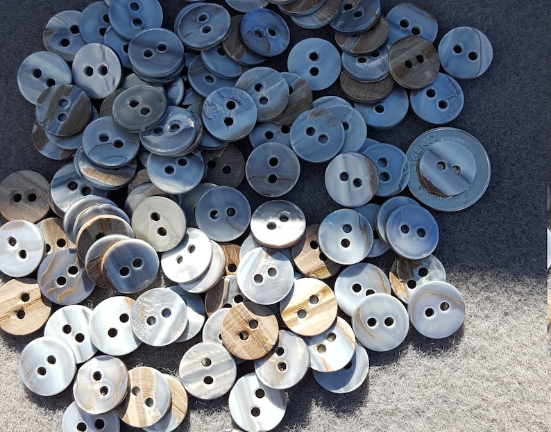 11MM Real Shell Buttons Thick Light Gray Smoke 18L MOP Sewing 2 Hole ...