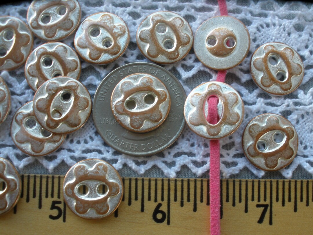 Hammered Copper Color 15MM Flower Metal Buttons 23L Mod Sweet Whitewash ...