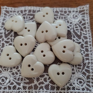Shiny off White Heart Buttons 18MM 28L 2-hole Sew-on Sewing Crafts ...