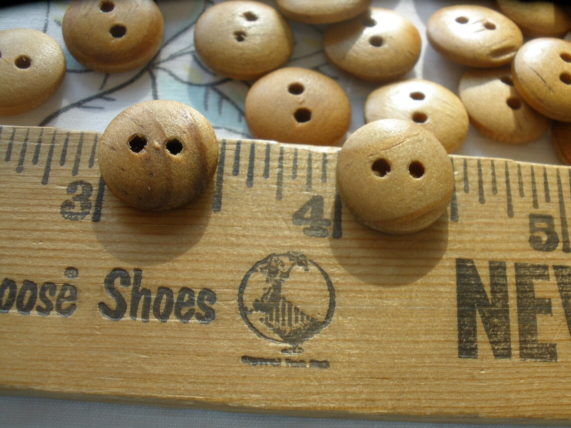 Rounded Wooden Buttons 13MM Wood Maple Stain Finish 20L - Etsy