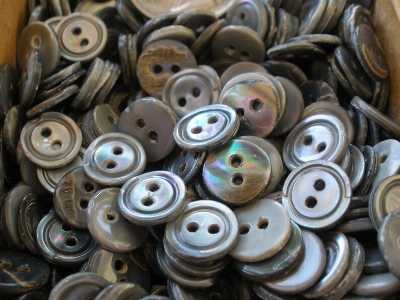 1979 Vintage Gray Smoke Carved MOP Shirt Buttons Size 16L 10MM | Etsy