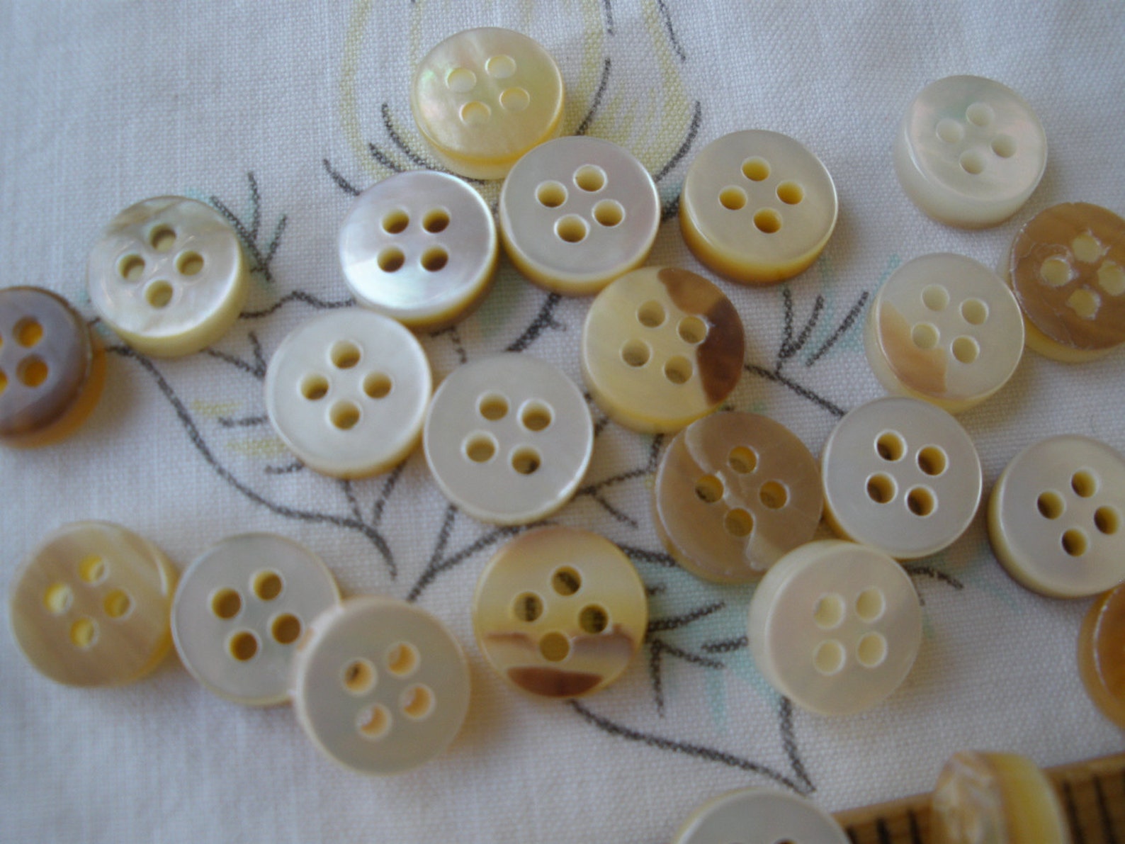 Thick MOP Shirt Buttons 14L 9MM Pearly With Ochre Back 4-hole - Etsy