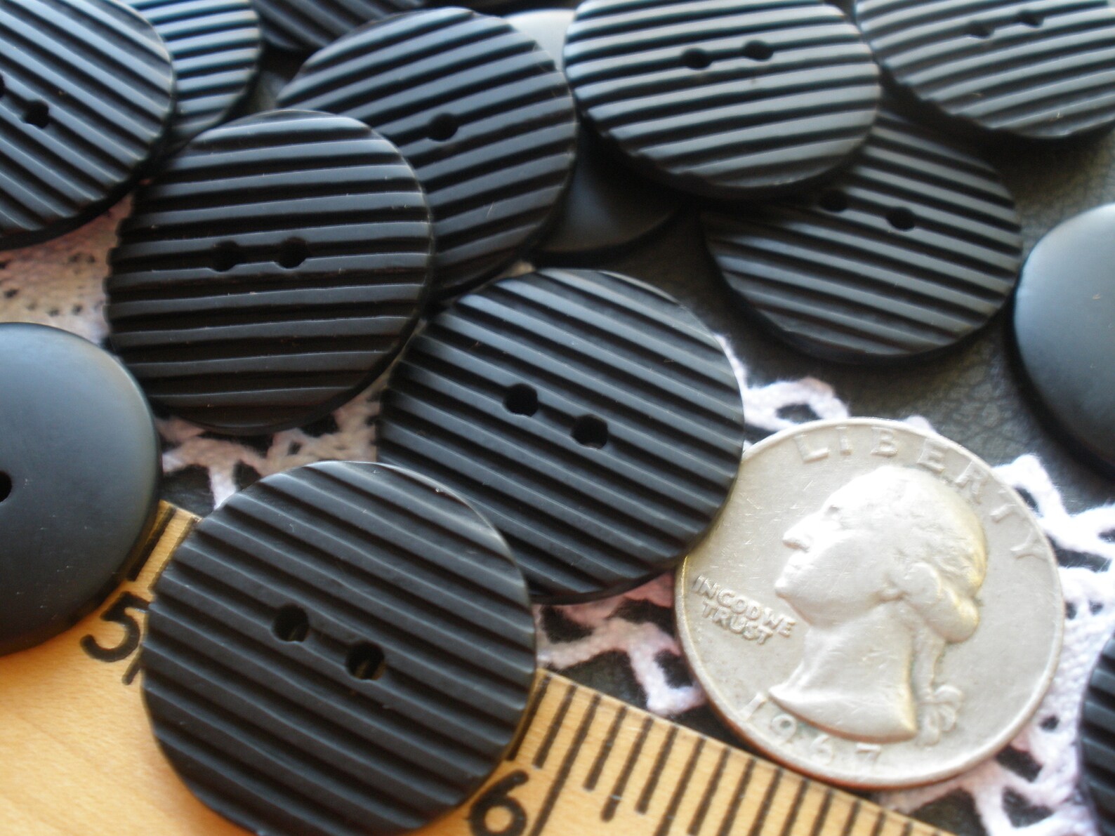22MM or 25MM Textured Carved Matte Black Plastic Buttons 36L 7/8" 40L 1 ...