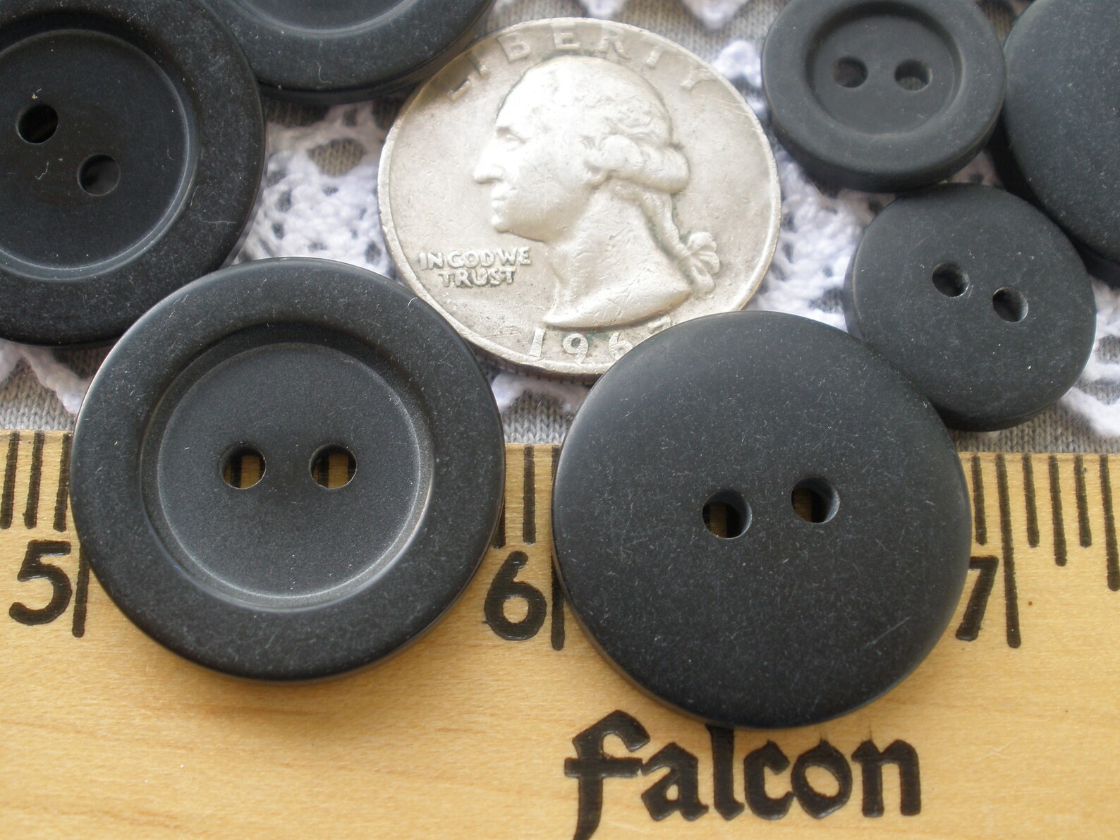 Matte Black Buttons 7/8" & 5/8" Plastic 2-hole (23mm 15mm 36L 24L) Bulk ...