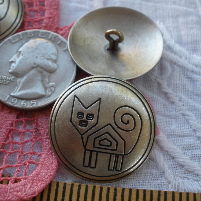 Silver Buttons Cat - Etsy