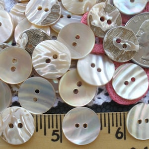 15MM Champagne Lustre Real Shell Buttons 5/8" 24L MOP Natural 2 Hole ...