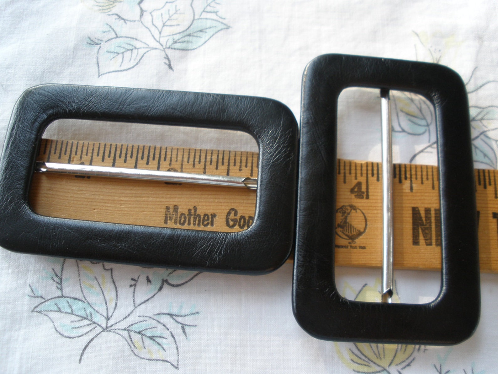 Basic Black Buckle Scarf Slide 2.5" Opening 2" X 3.25" Metal 2 Buckles ...