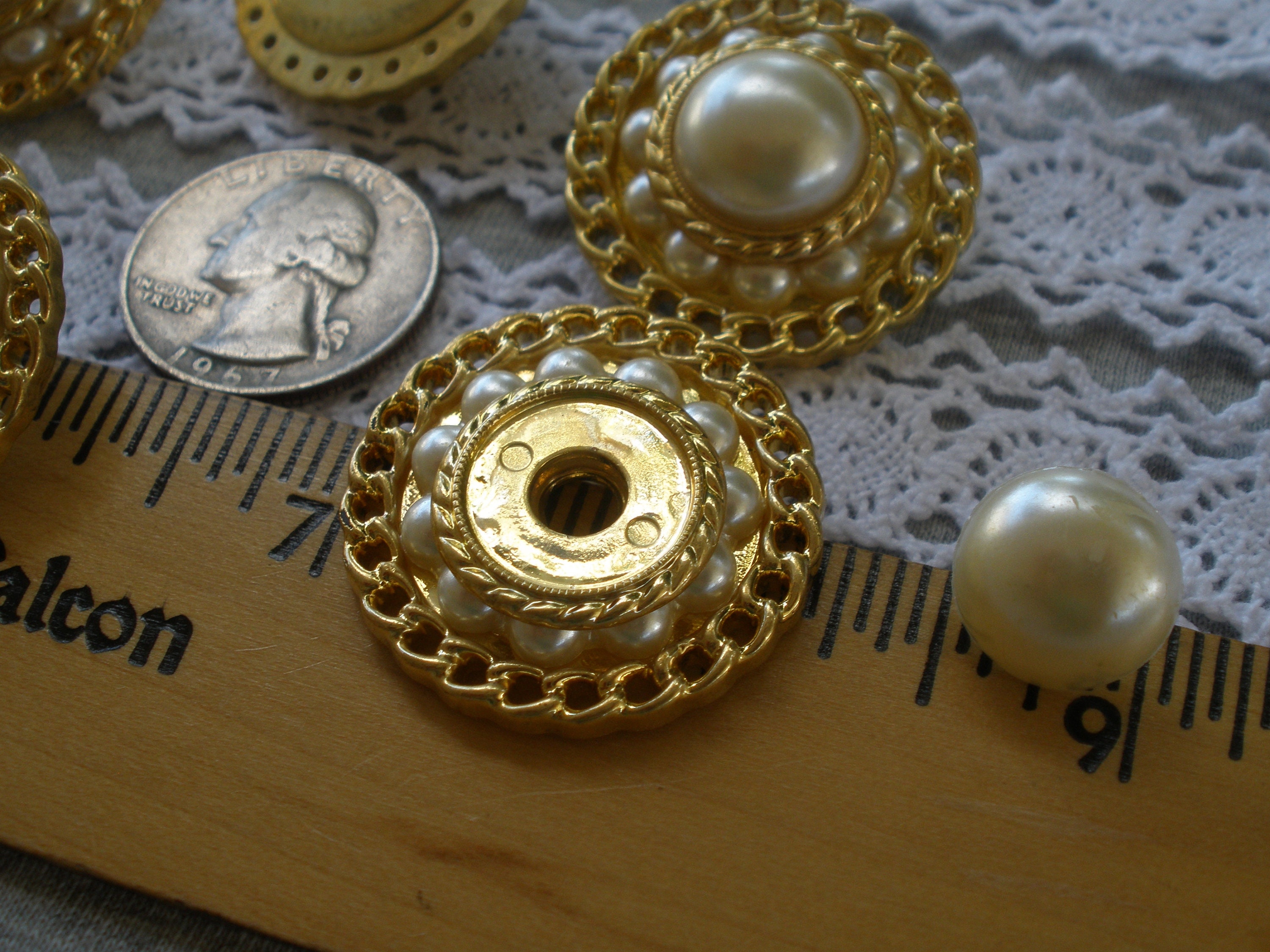 Bridal Bouquet Buttons Faux Pearl & Gold 48L 30mm plastic | Etsy