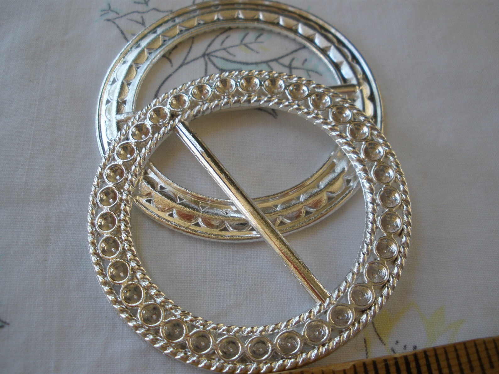 2.25 Round Silver Ribbon Scarf Slide Rhinestone Ready - Etsy