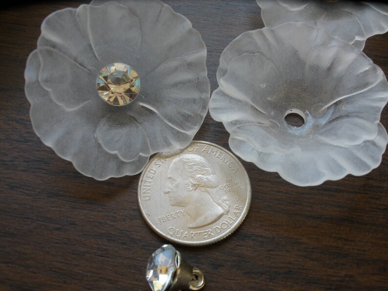 40MM Frosted Acrylic 3D Flower Buttons 10MM Rhinestone Center 1 5/8 ...