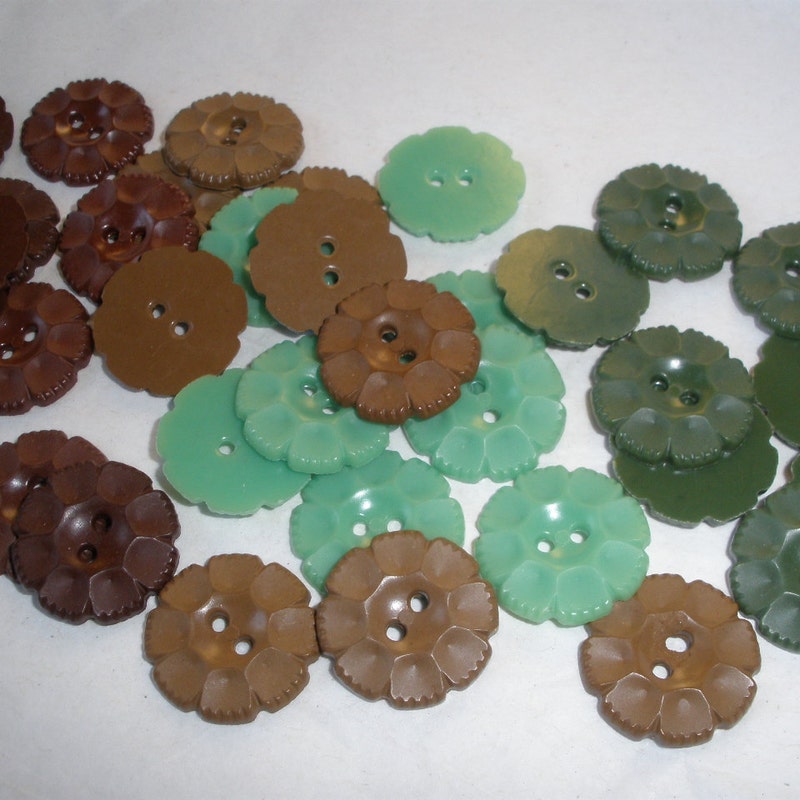 1950s Buttons - Etsy