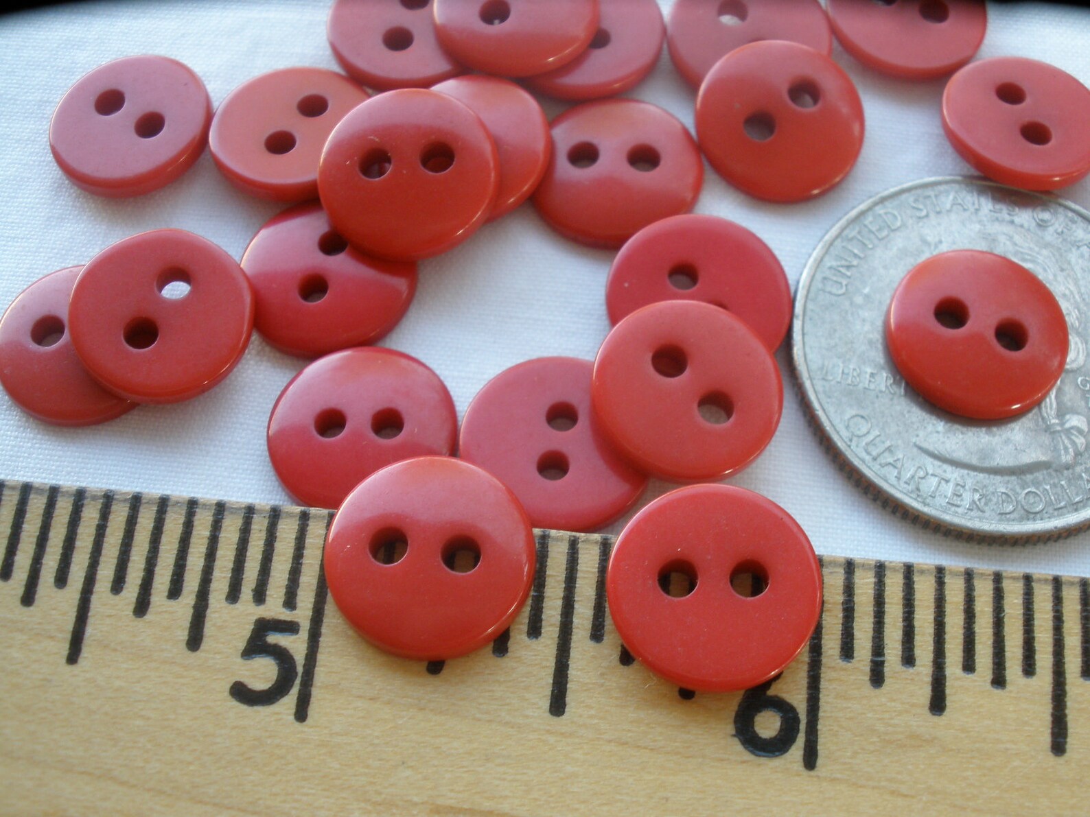 11MM Red Buttons 24 Plastic 18L 2-hole 7/16" Sew on Dolls Paper Paper ...