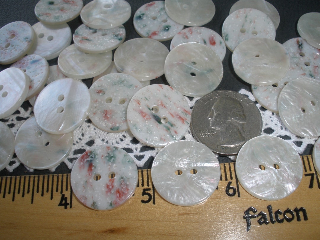 Pearly White Shiny Plastic Buttons 13/16" (32L 20MM) 36 Each Speckled ...