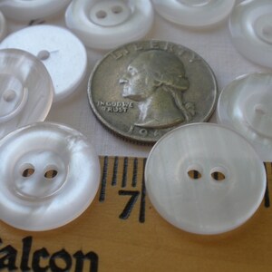 Cool Vintage Pearlized Plastic White Buttons 3/4" (30L 19MM) 24 Each ...