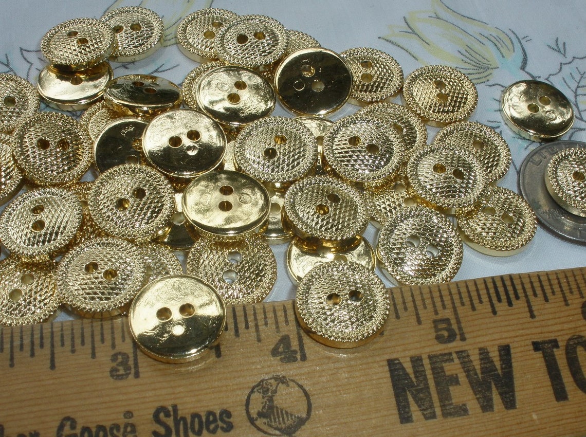 15MM Shiny Gold Textured Buttons Metallic Plastic 2 Hole Sew - Etsy
