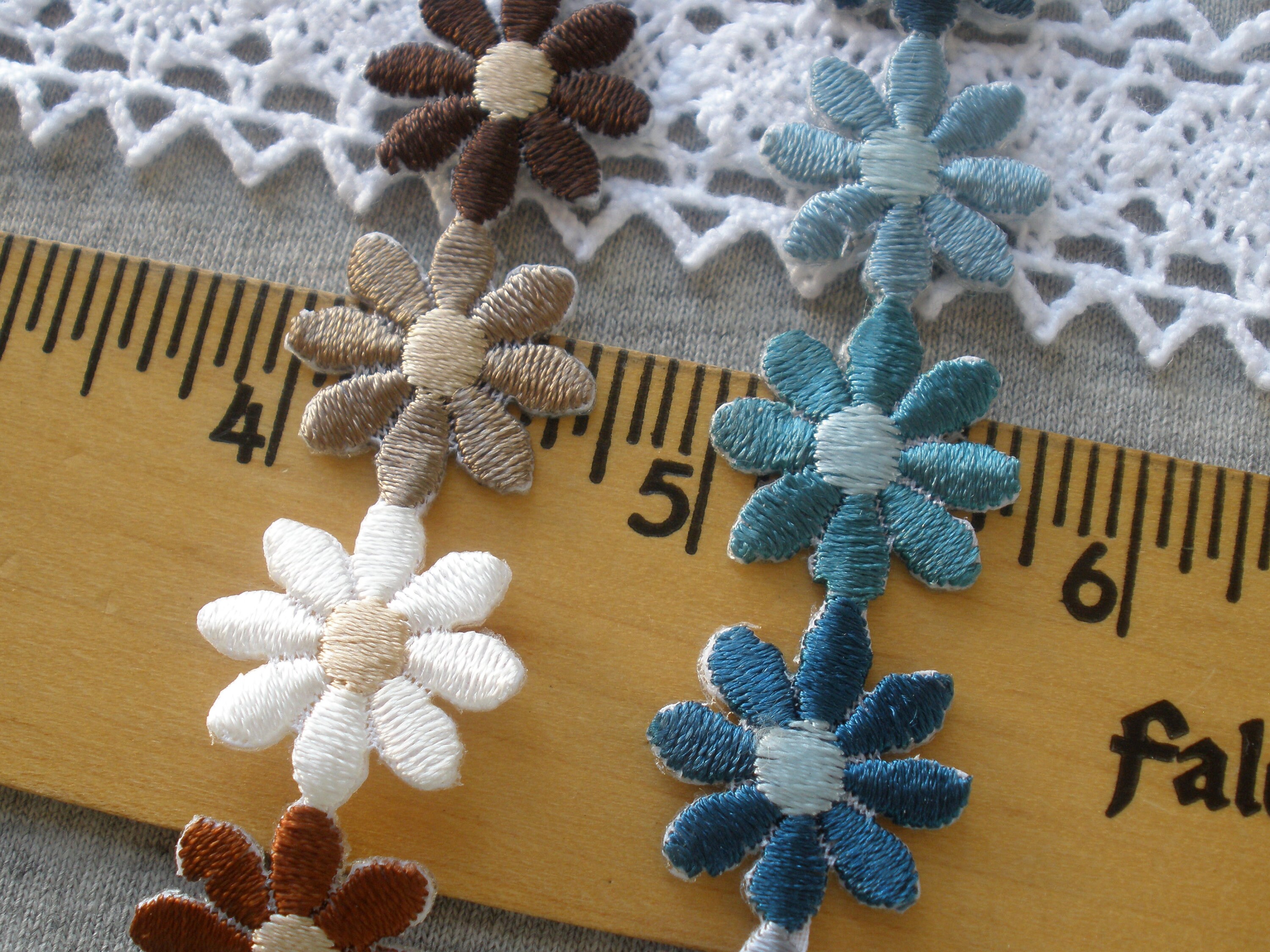 5.8 Yards Multi-color Daisy Chain Iron on Applique Trim - Etsy