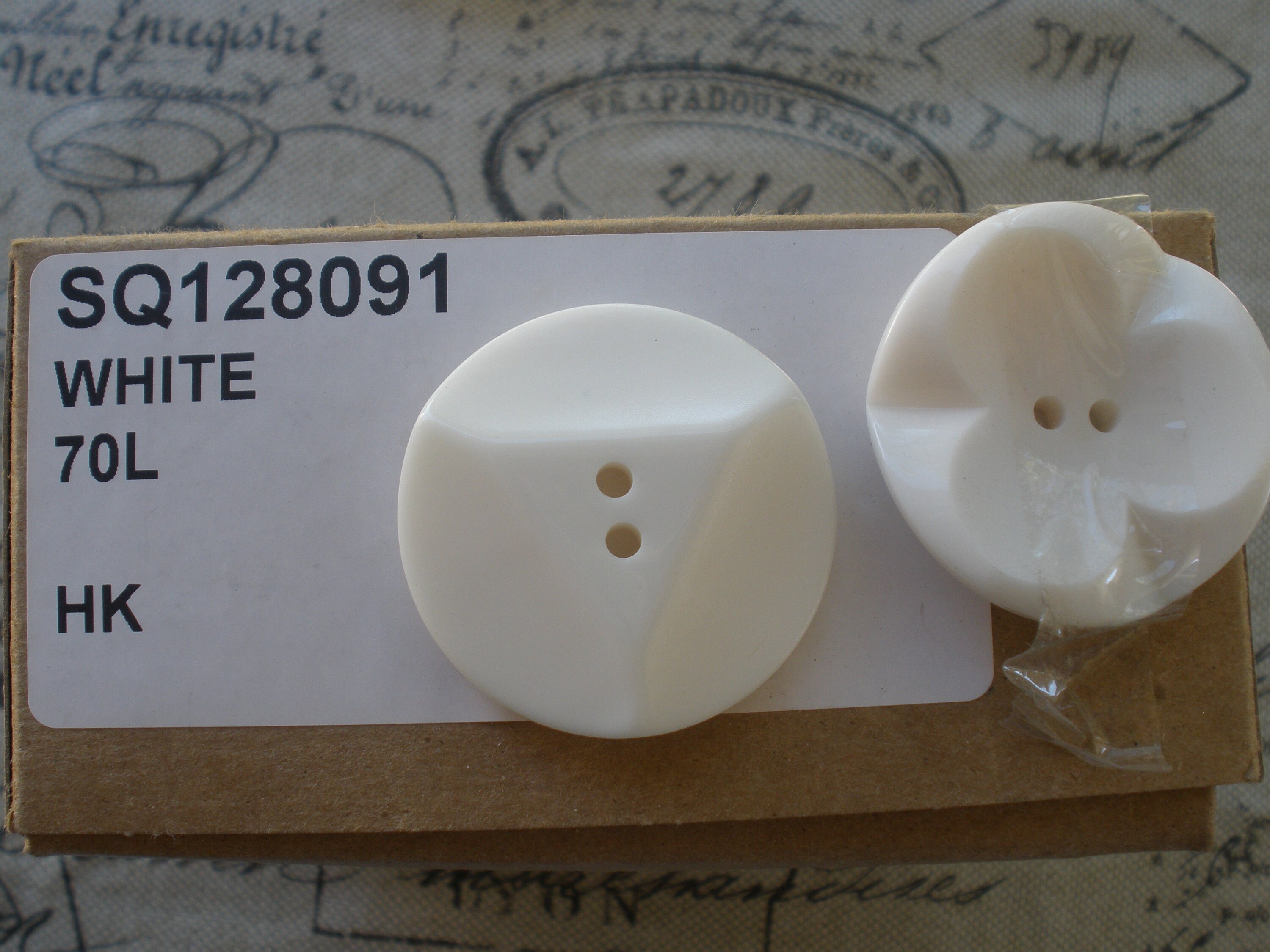 44MM Ivory Off-White Coat Buttons Extra Large 70L 1.75 | Etsy