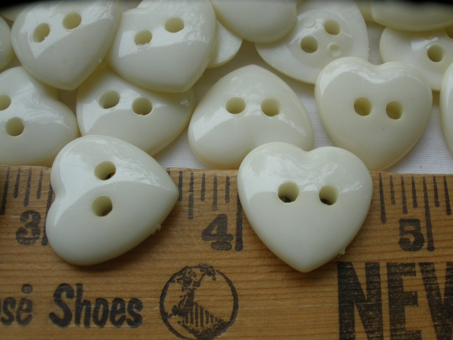 Shiny Ivory Heart Buttons 17MM 2-hole Sew-on Sewing Crafts - Etsy