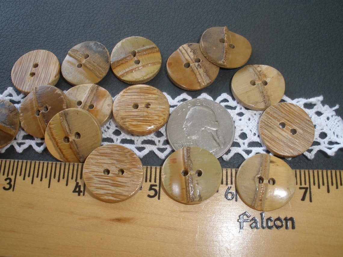 Textured Bamboo Wood Buttons 20MM 32L 13/16 Natural 2 | Etsy