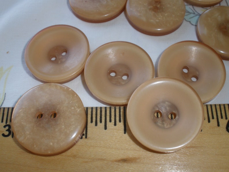 Cool Vintage Fawn Color Buttons One Inch 40L 25mm translucent | Etsy