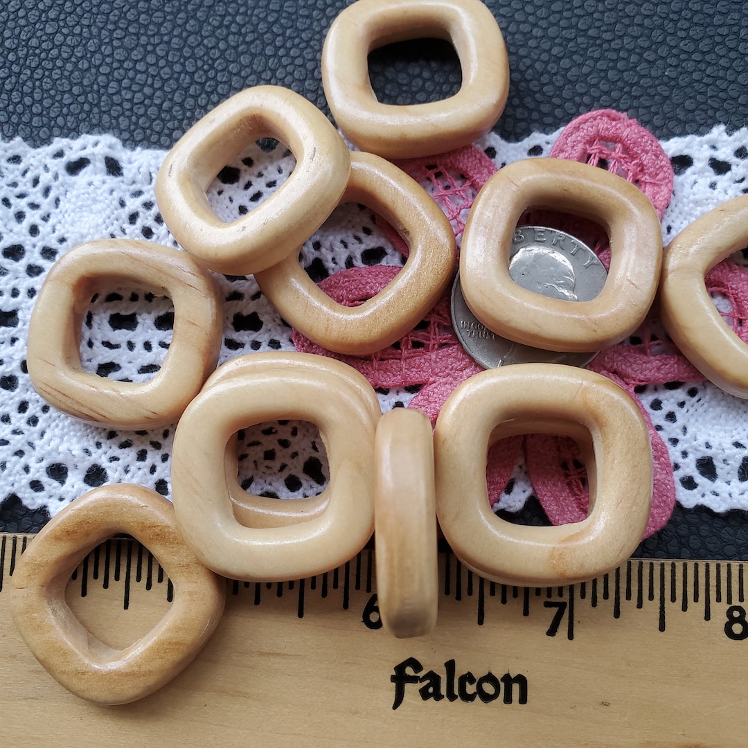 Small Wood Square Macrame Rings 17mm ID / 30mm OD O-rings 12 Cabone ...