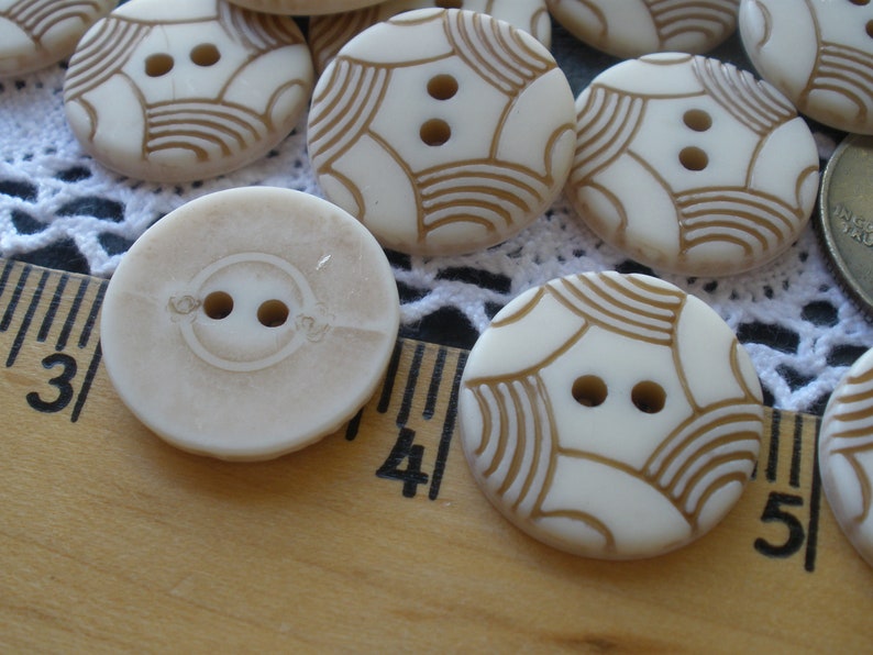 Art Deco Pattern Faux Bone Plastic Buttons 12 Pcs Size 32L 13/16" 20MM ...