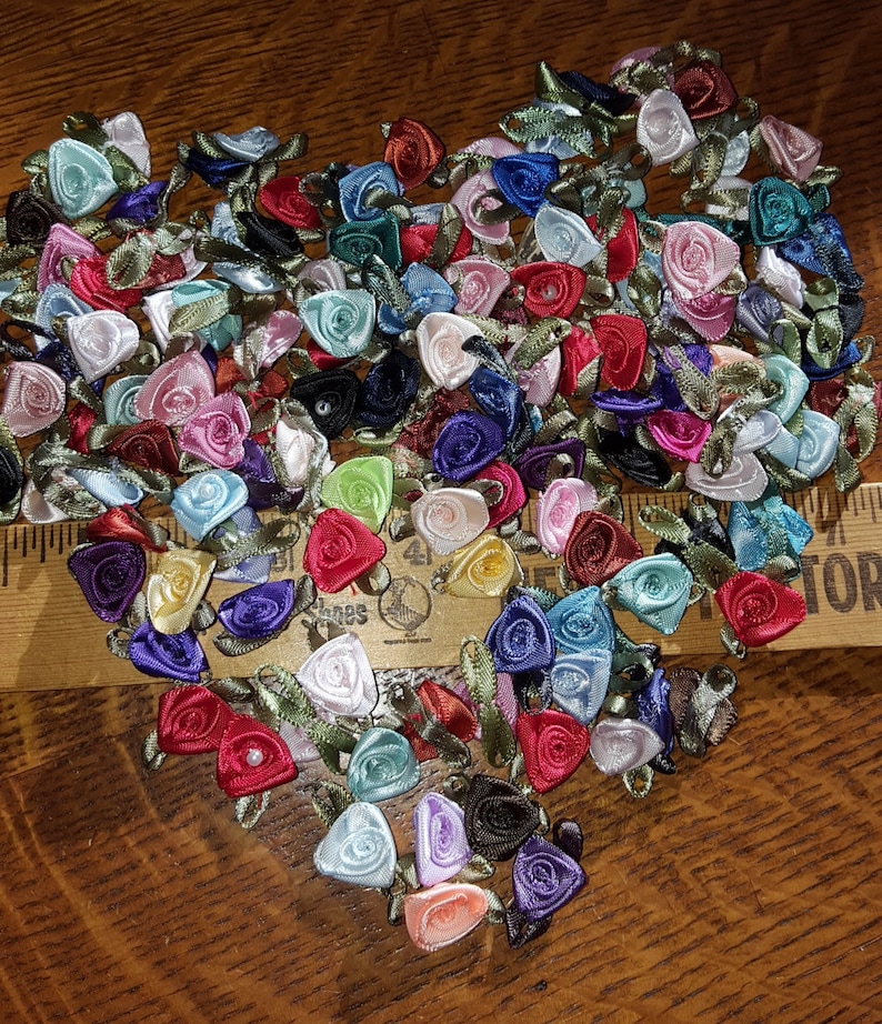 Mixed Satin Rosettes Hand Sewn Ribbon Appliques 1/2 Cup 124 Pieces ...