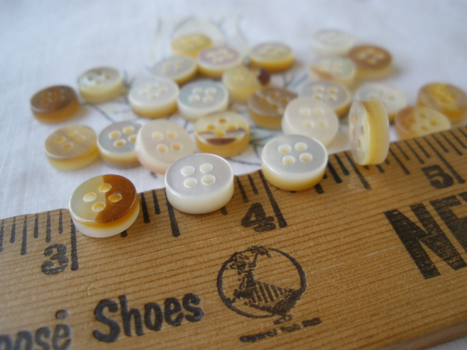 Thick MOP Shirt Buttons 14L 9MM Pearly With Ochre Back 4-hole | Etsy