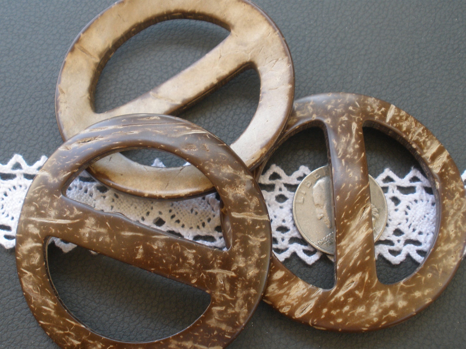 Medium Coconut Shell Buckle Slider Sarong Pareo Tie Round 1 5/8" Inside ...