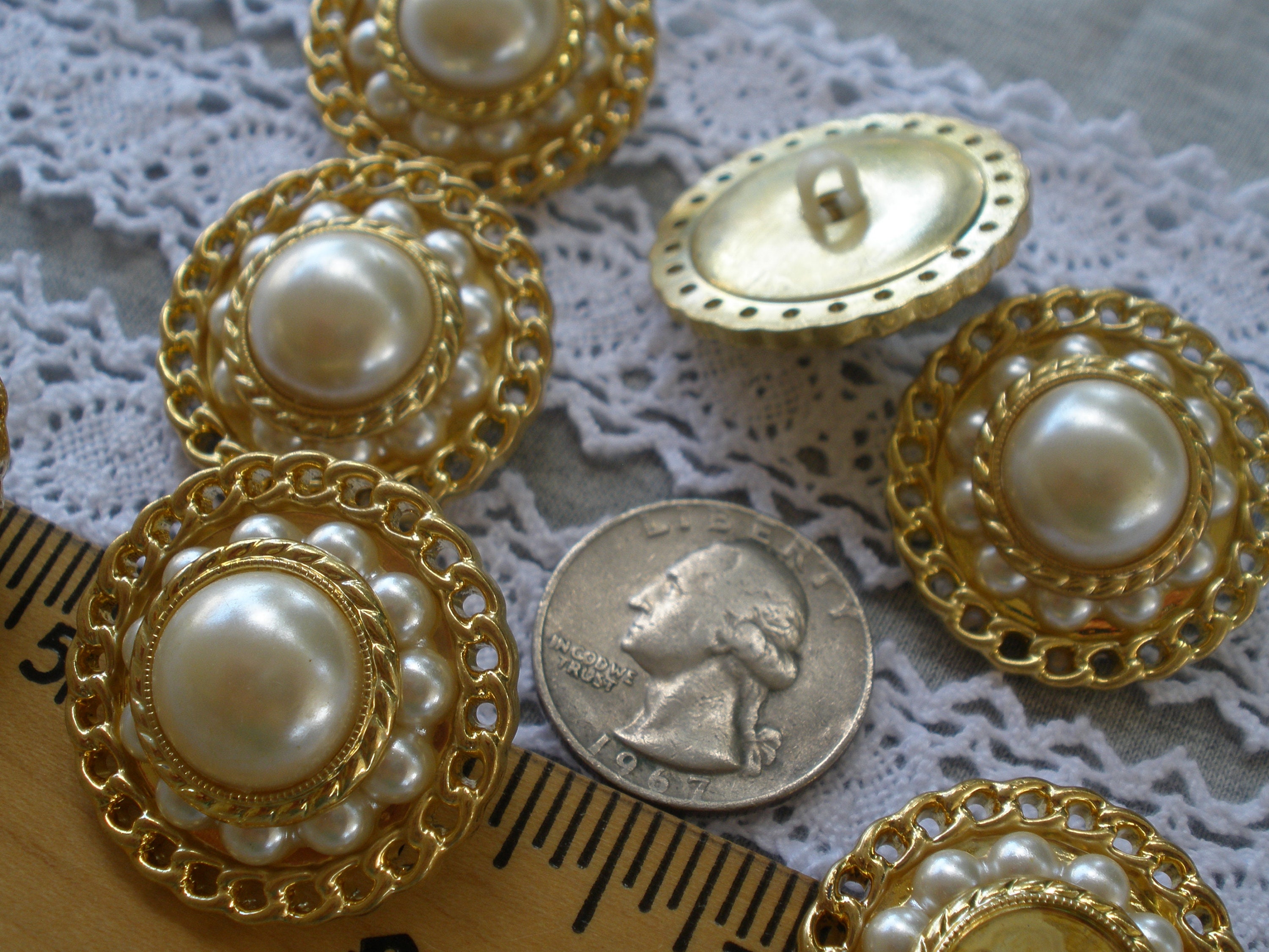 Bridal Bouquet Buttons Faux Pearl & Gold 48L 30mm plastic | Etsy