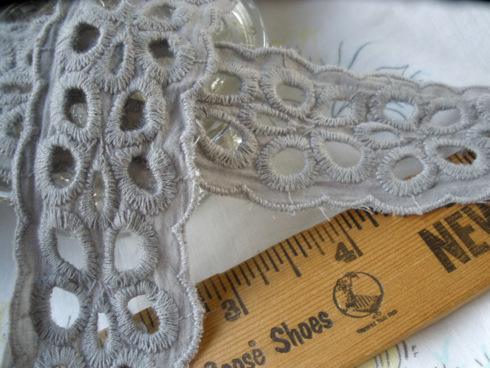 Embroidered Eyelet Trim Soft Gray Scallop Edging 1.5 - Etsy