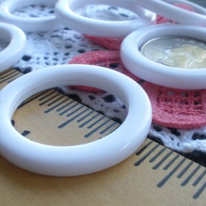 25mm ID / 35mm OD White Plastic O-rings Round 1 Inch Opening 6 Cabone ...