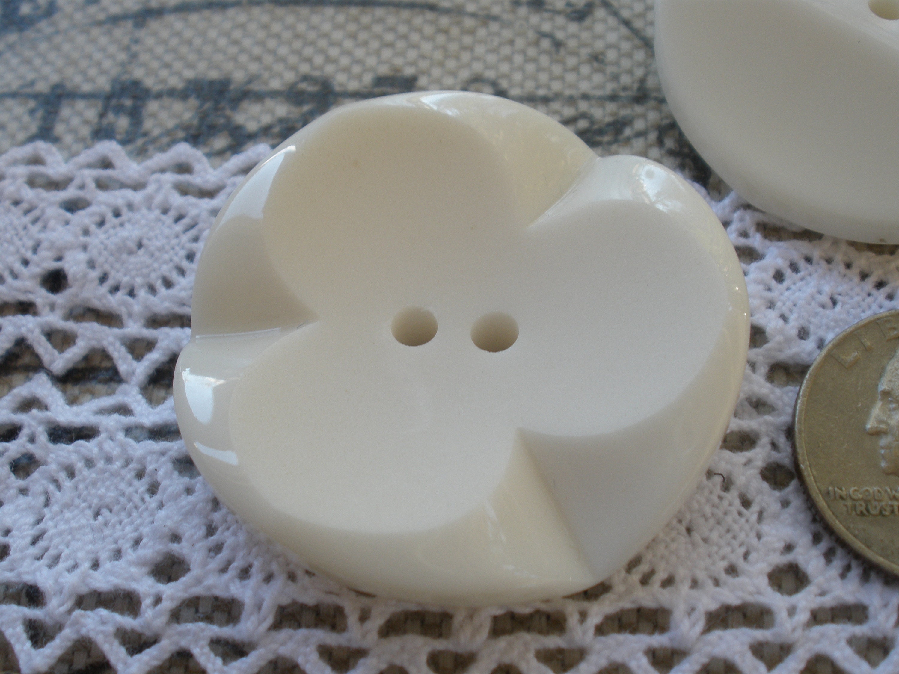 44MM Ivory Off-White Coat Buttons Extra Large 70L 1.75 | Etsy