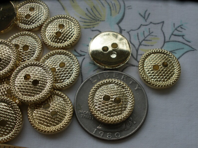 15MM Shiny Gold Textured Buttons Metallic Plastic 2 Hole Sew - Etsy