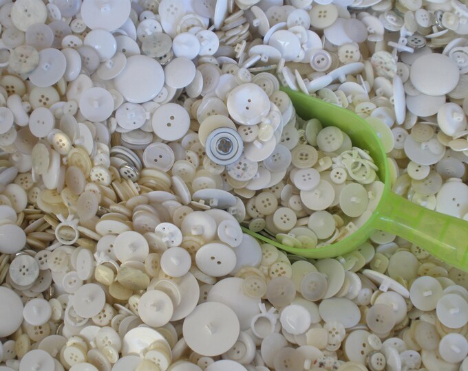 Mixed Bulk Buttons White Cream Shades Sew on Shank Plastic 3 Pounds 2 ...