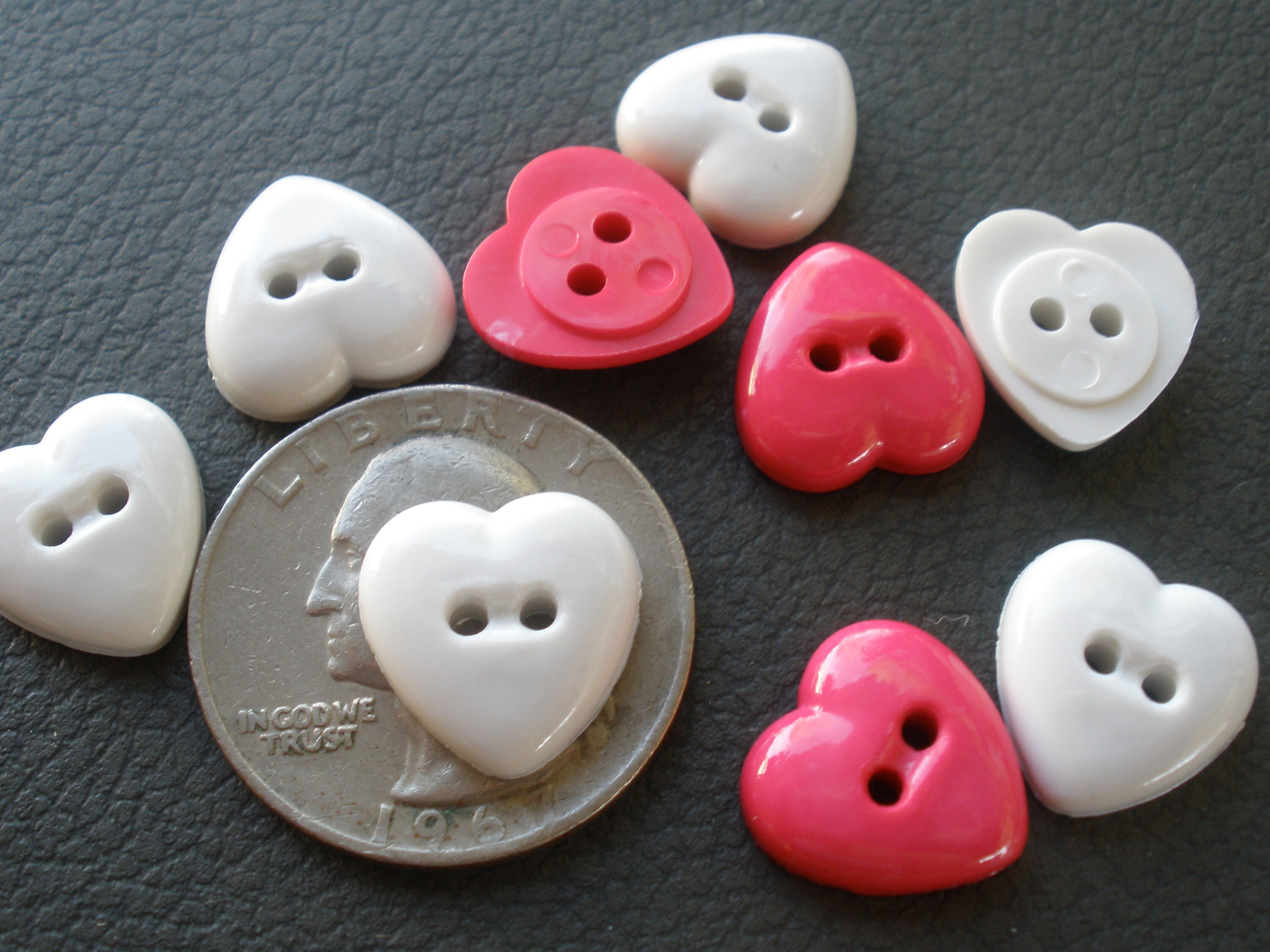 Shiny White Heart Buttons 13MM 2-hole Sew-on Sewing 20L 1/2" Crafts ...
