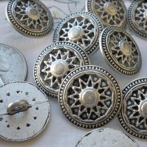 Pierced Metal Filigree Sun Buttons 3/4" Shank (19MM 30L) Antique Silver ...