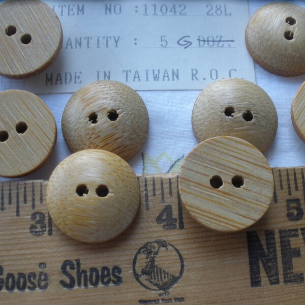 Wood Buttons - Etsy