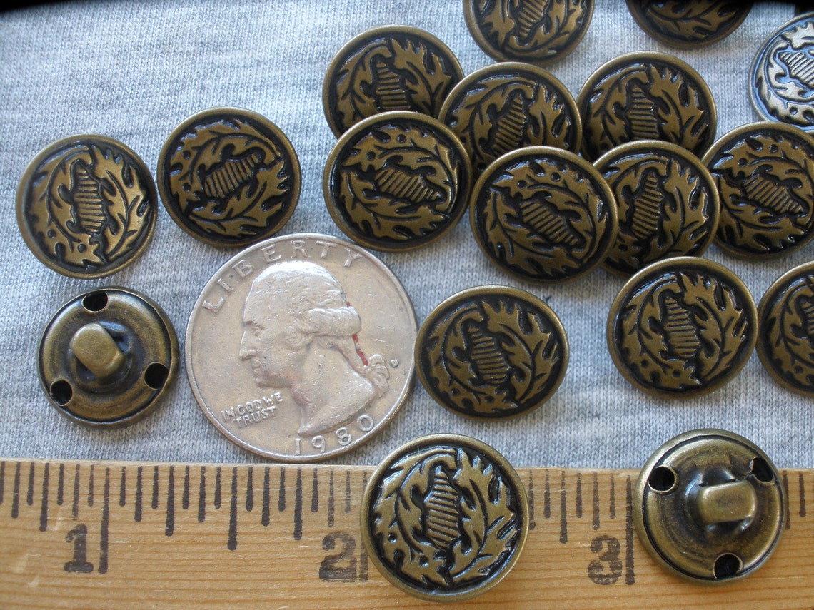 Antique Bronze Metal Shank Buttons Leaf Pattern Size 24L - Etsy