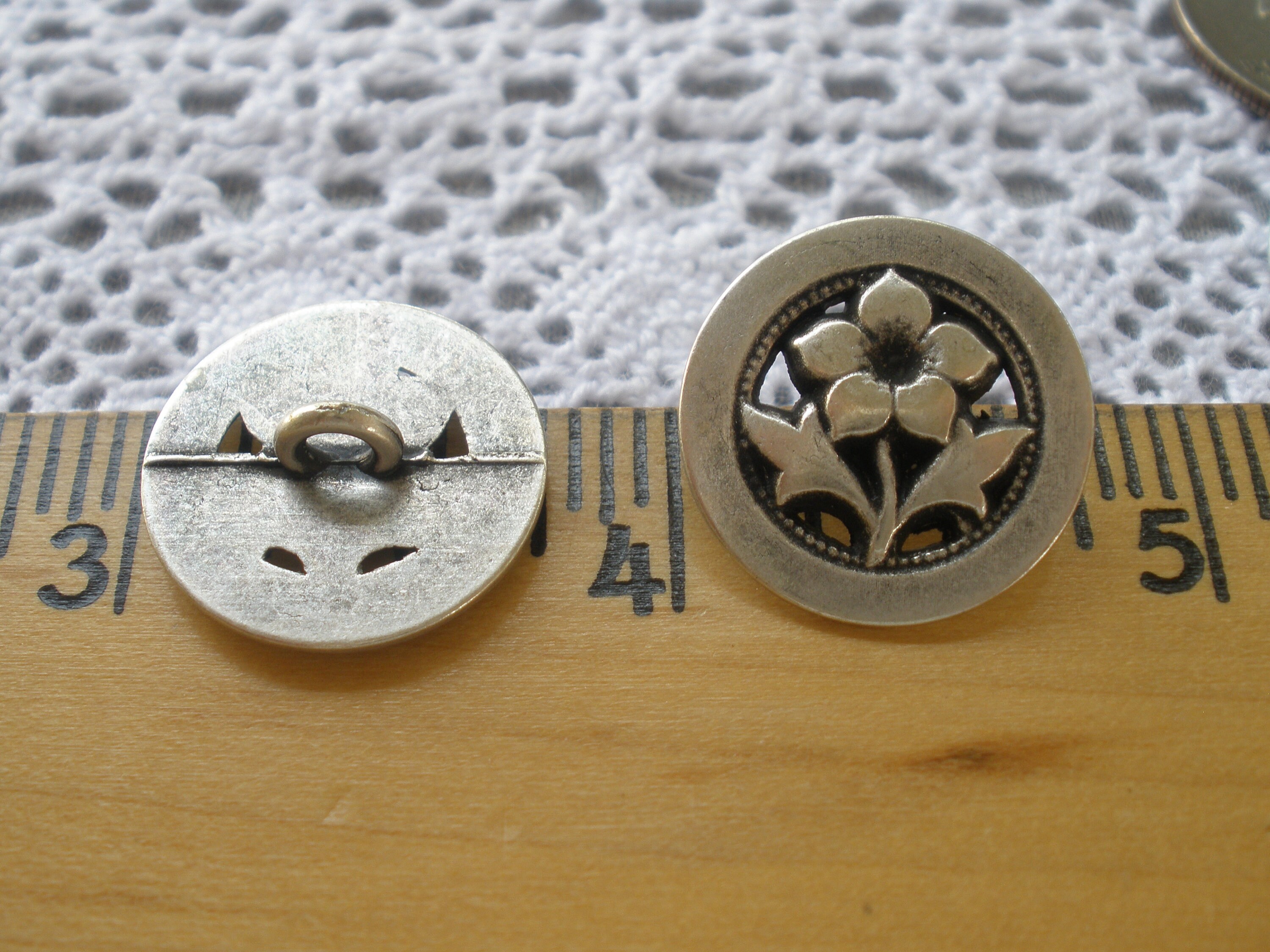 Gorgeous Flower Metal Shank Buttons Antique Silver Sizes | Etsy